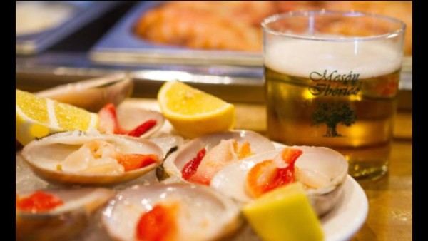 Best Tapas in Malaga - Going where the locals go